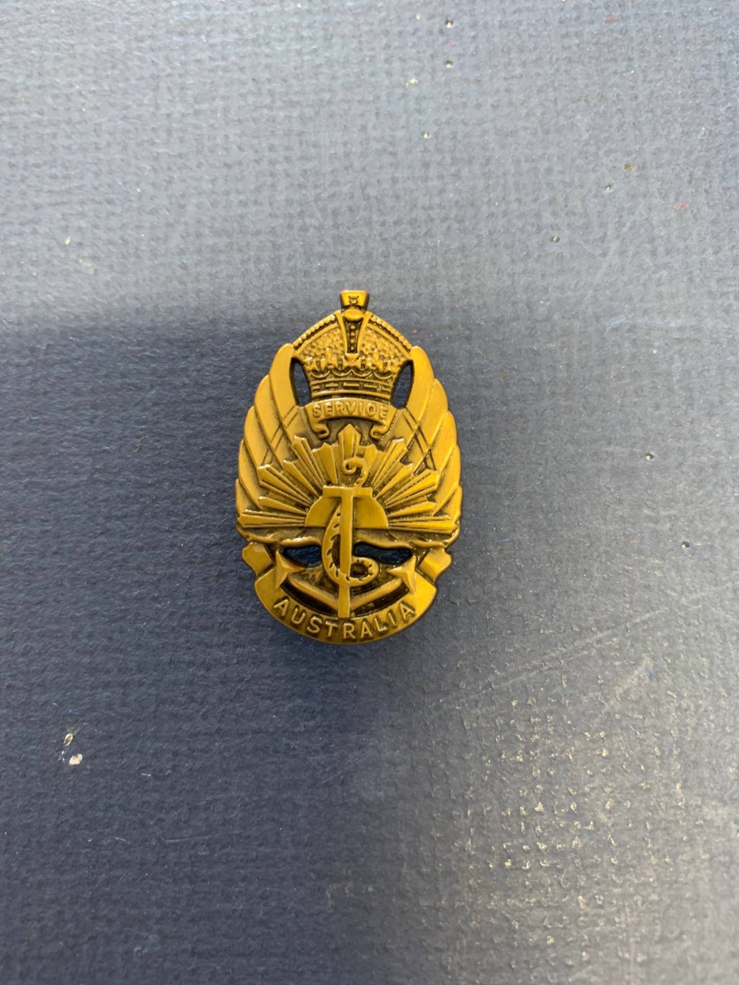 REPLICA WW2 AUSTRALIAN GENERAL SERVICE BADGE - Quarterdeck Medals ...