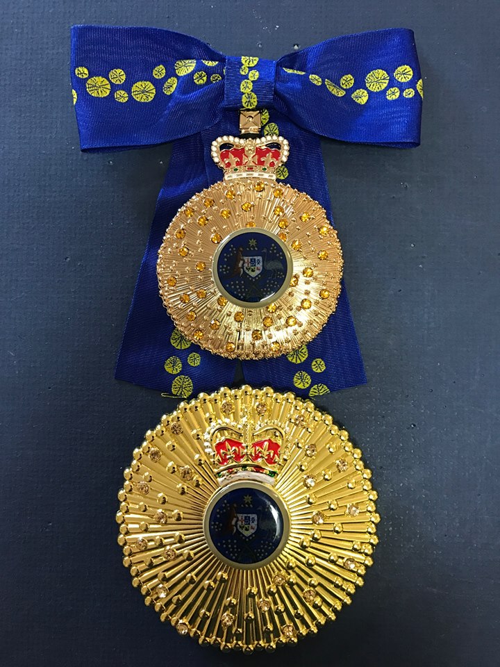 REPLICA DAME OF THE ORDER OF AUSTRALIA - Quarterdeck Medals & Militaria