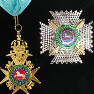 REPLICA ROYAL FAMILY ORDER - KING GEORGE VI - FULL SIZE - Quarterdeck ...