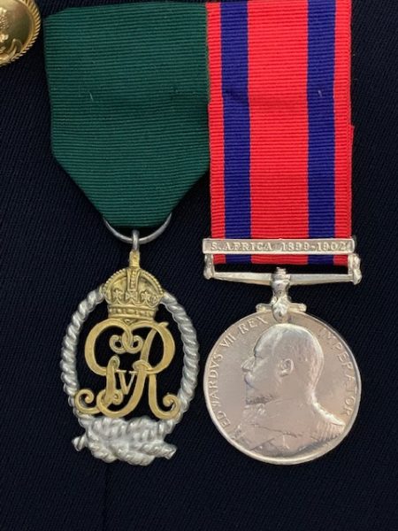 REPLICA MEDALS AS AWARDED TO CAPTAIN SMITH, TITANIC FAME - Quarterdeck ...